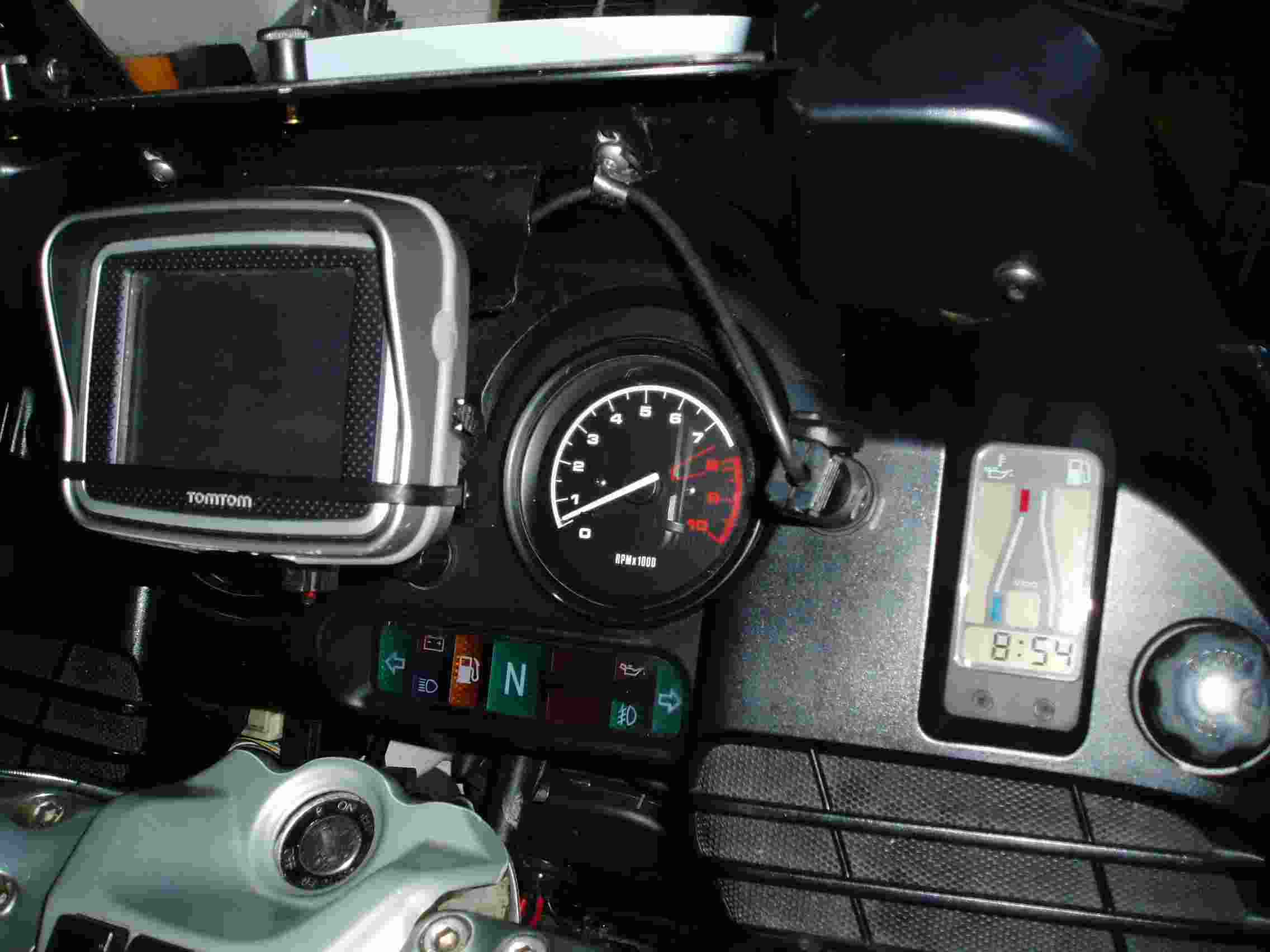 Power Receptacle Location - R1150RT - Oilheads - BMWSportTouring