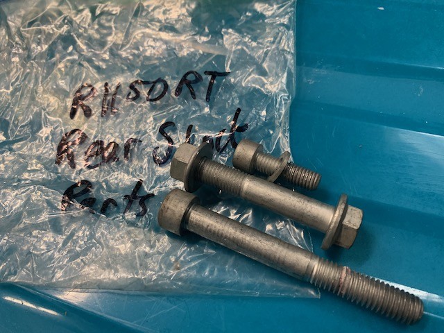 Free: Rear Suspension Mounting Bolts for R1150RT - Parts and ...