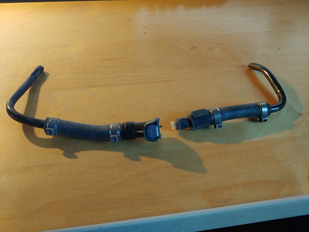 R1150 fuel distributor-regulator - Oilheads - BMWSportTouring