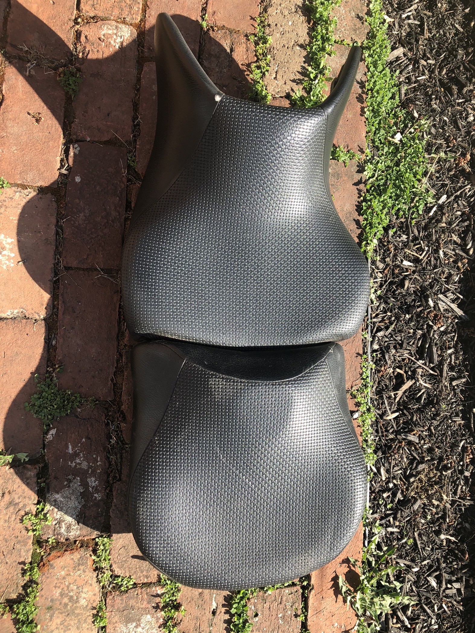 R1150R Bill Mayer Saddle - Parts and Accessories - BMWSportTouring