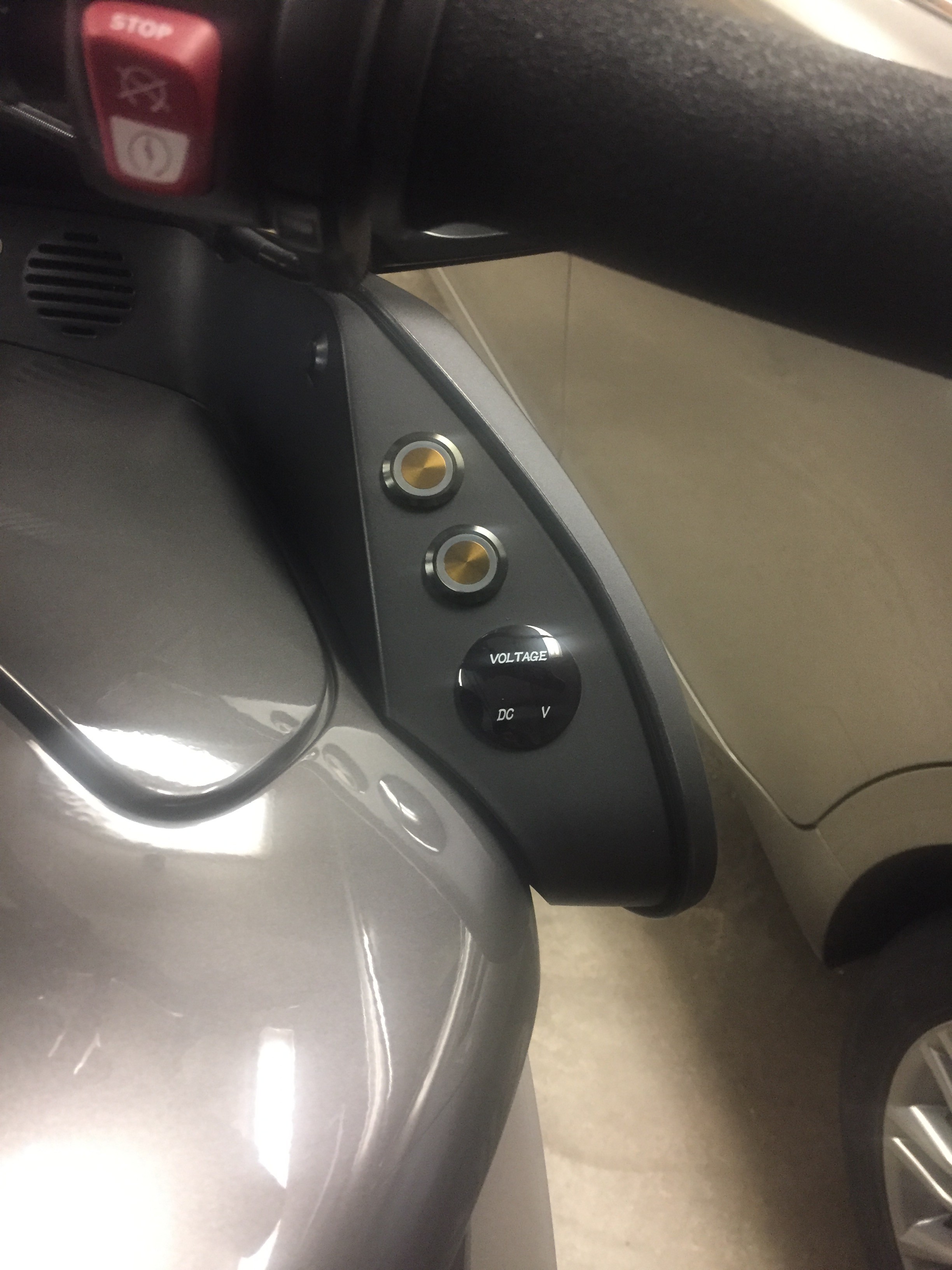 21013 R1200RT - radio Installation - Camheads - BMWSportTouring