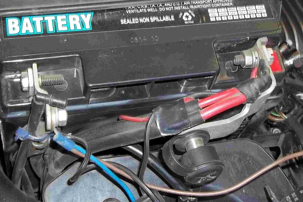 Jump Start device - Oilheads - BMWSportTouring