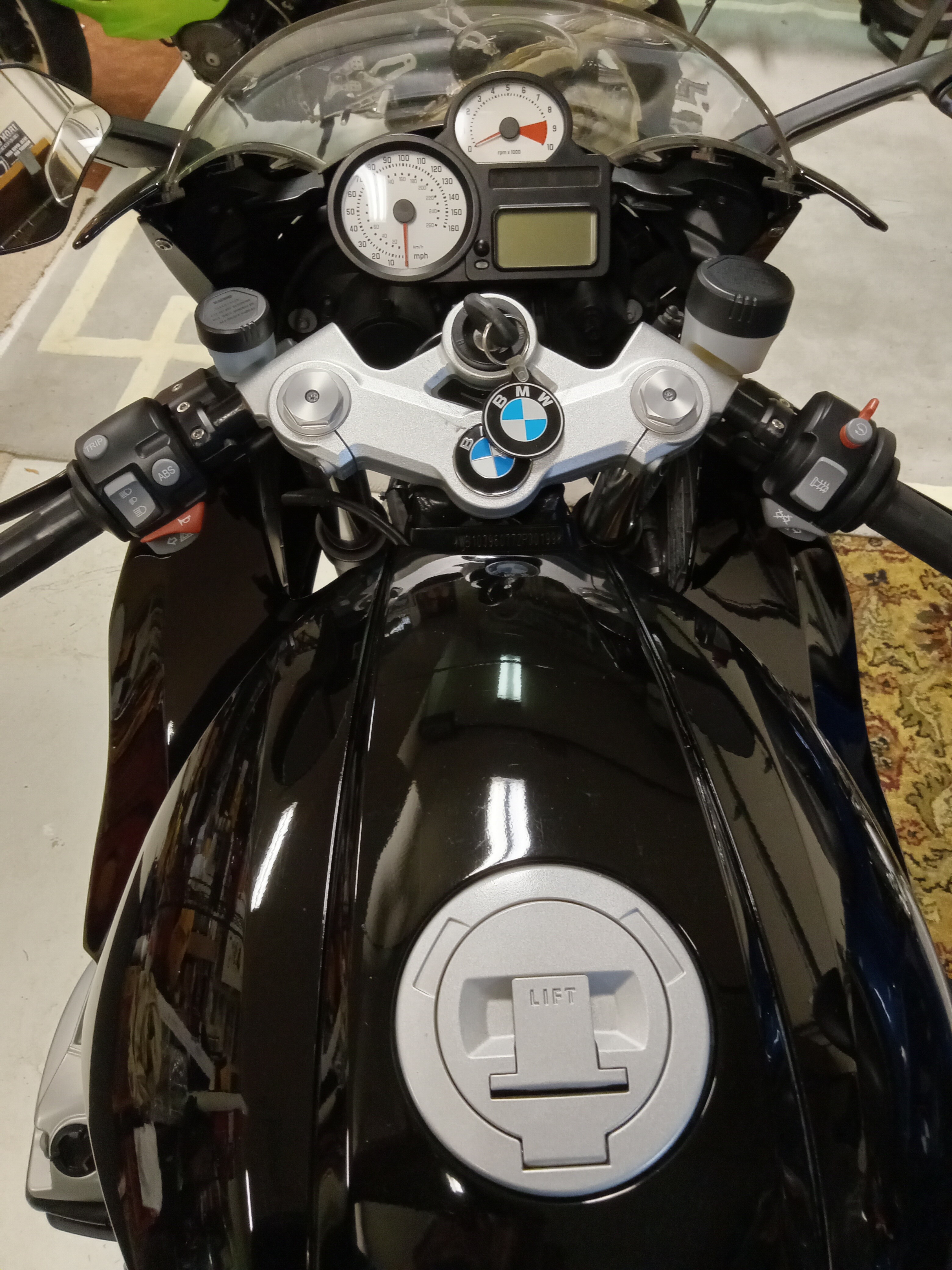 F/S 2007 R1200S - Ohlins, Akrapovic - Bikes - BMWSportTouring