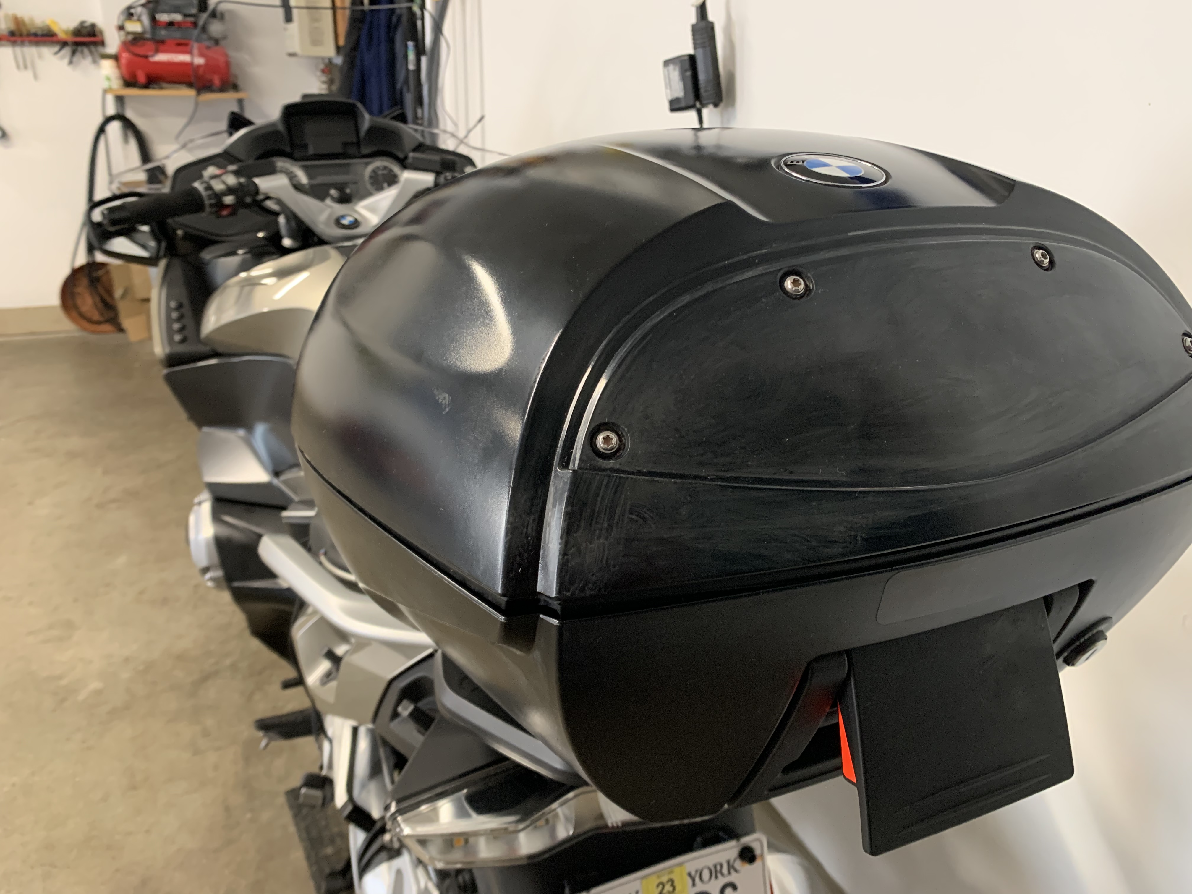 SOLD - BMW 29L Top Case for sale - Parts and Accessories - BMWSportTouring