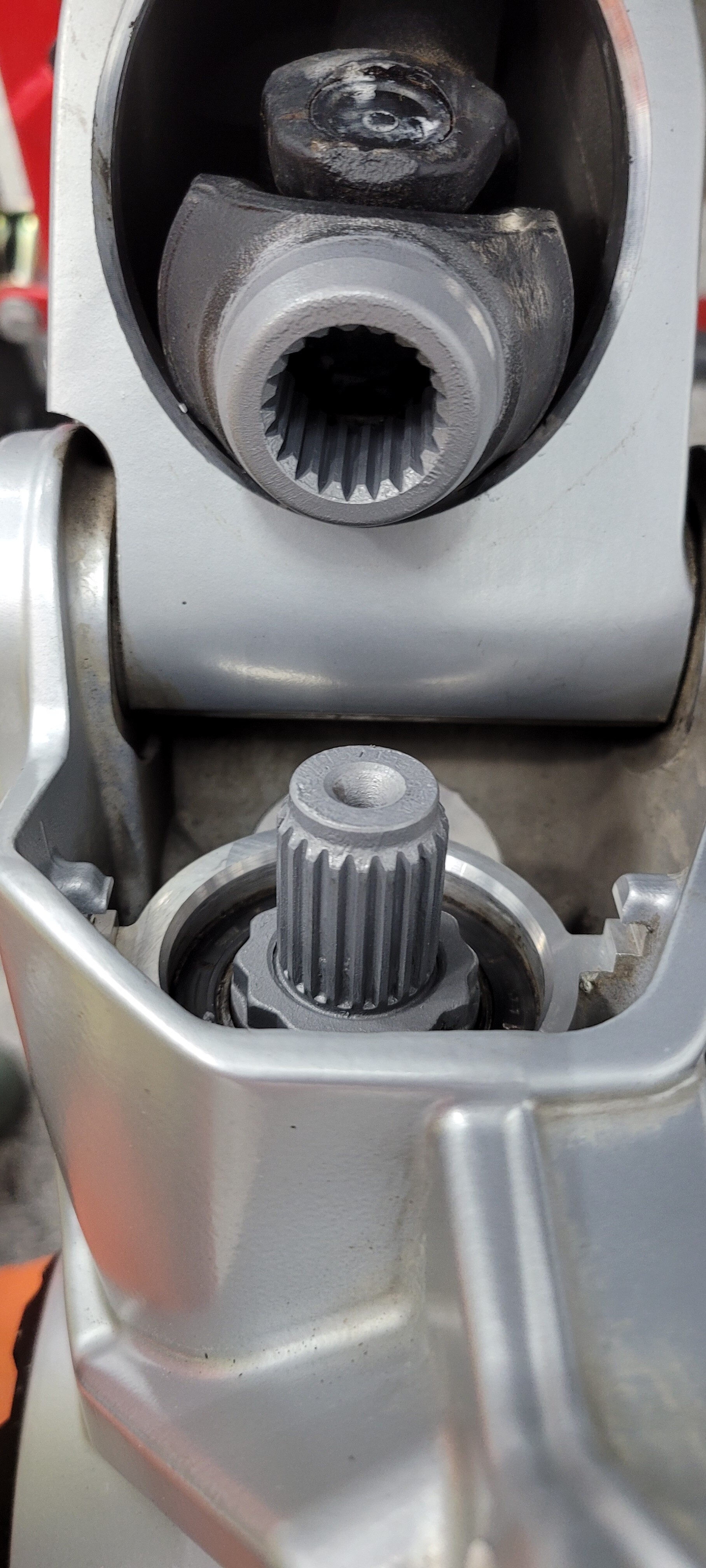 Spline lube symptom? - Wetheads - BMWSportTouring