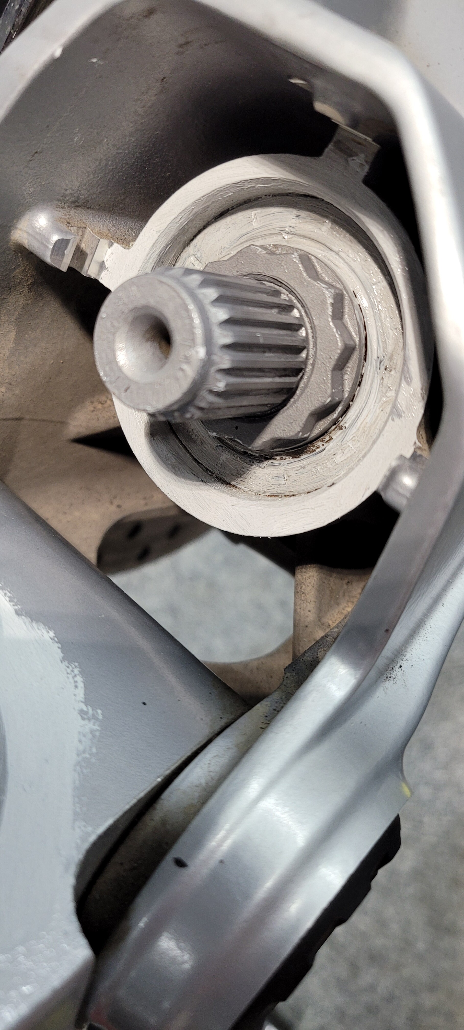 Spline lube symptom? - Wetheads - BMWSportTouring