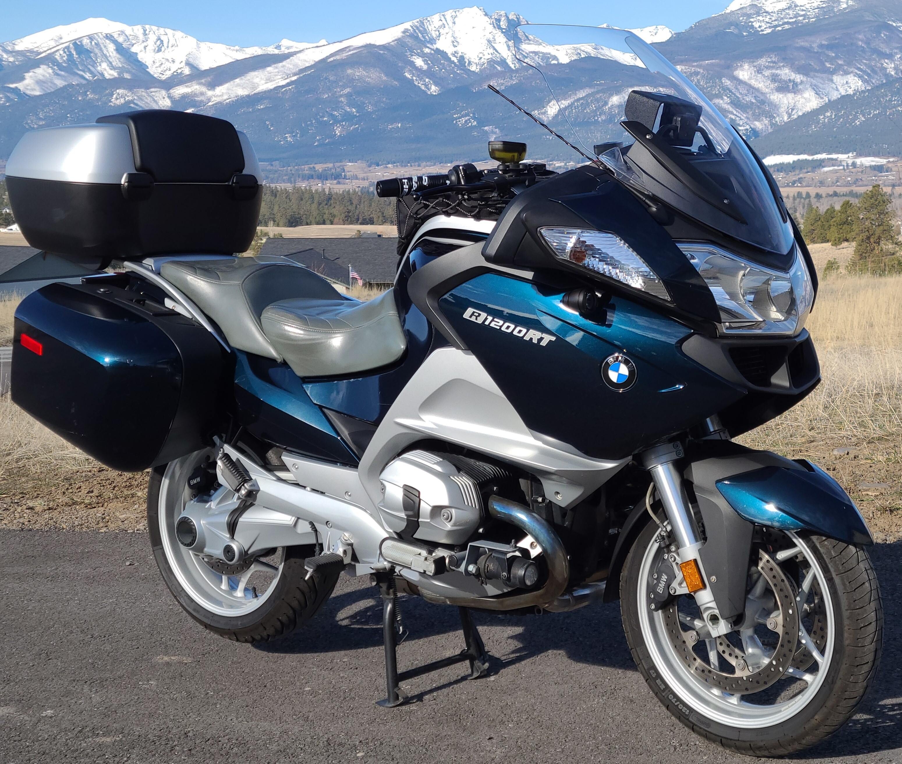 SOLD - 2012 R1200RT Midnight Blue W/25300 Miles - Bikes - BMWSportTouring