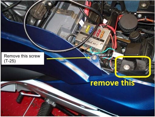 2009 R1200RT front heated seat plug - Hexheads - BMWSportTouring