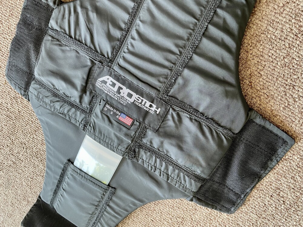 SOLD - Aerostich back pad - Riding Gear - BMWSportTouring