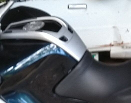 R1200RT - Want to buy a pad to protect my tank near my stomach ...