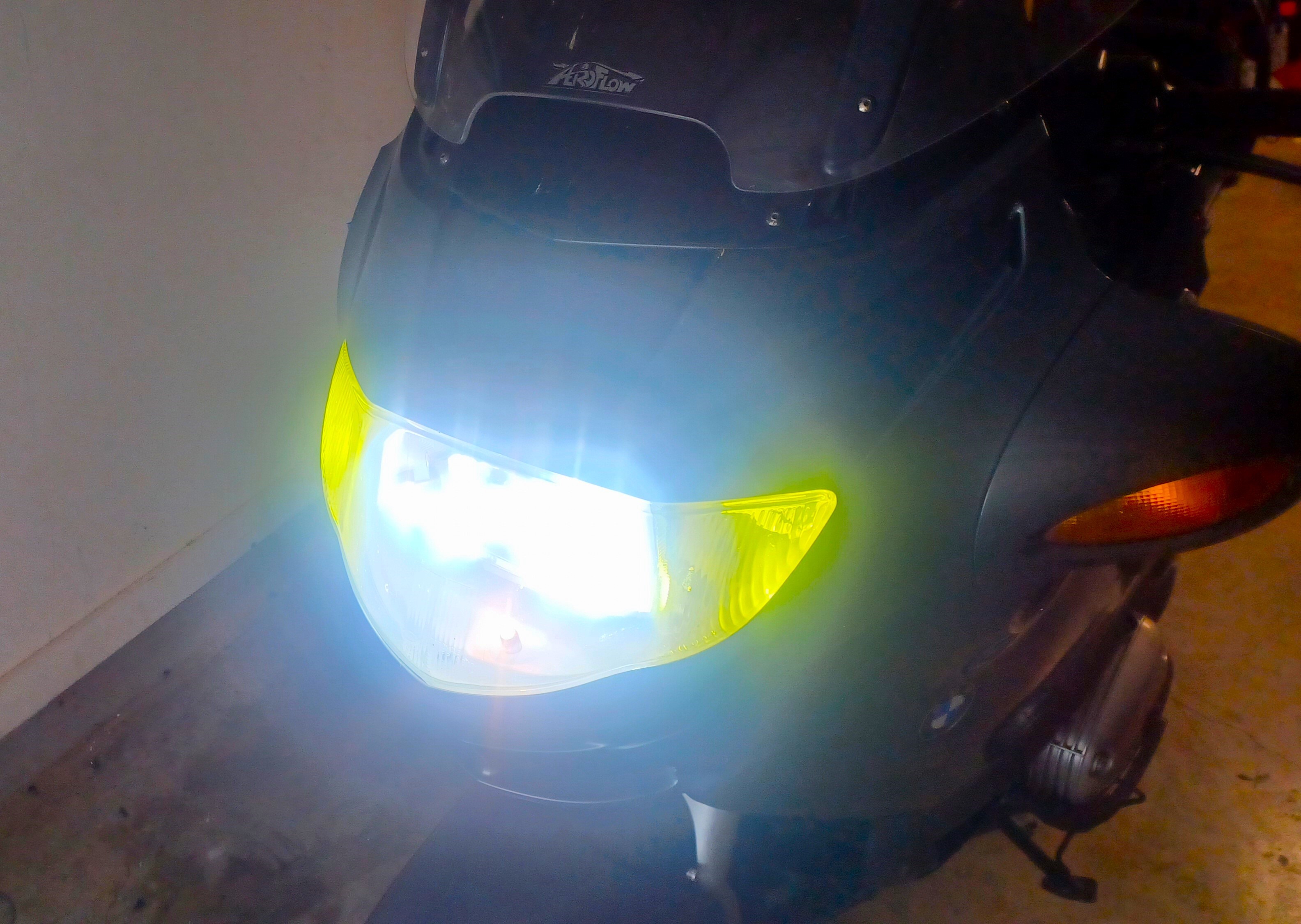 Yellow fog lights for daytime safety? - Motorcycle Talk - BMWSportTouring