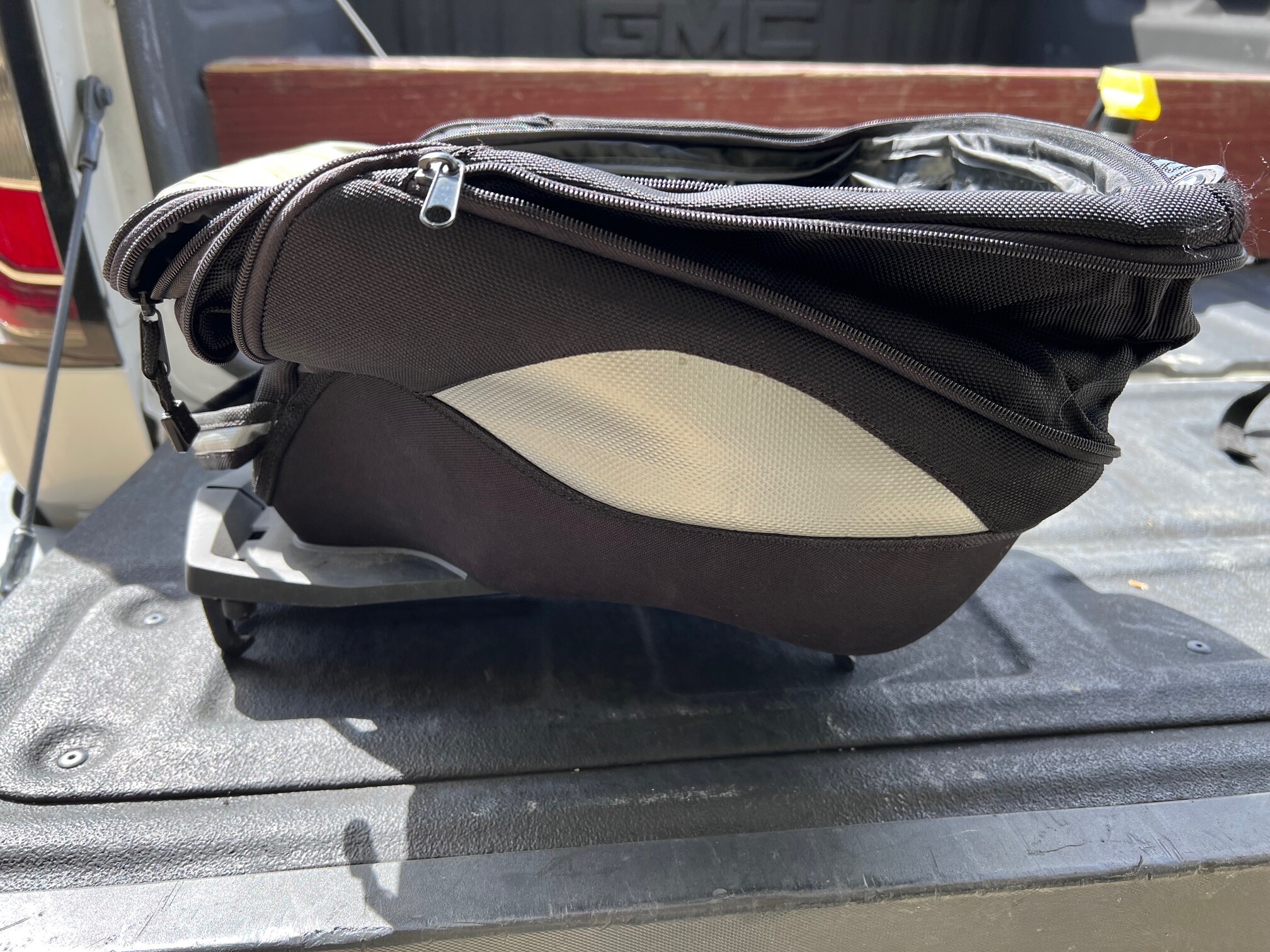 SOLD - R1200rt Tank Bag and Bike cover - Parts and Accessories ...