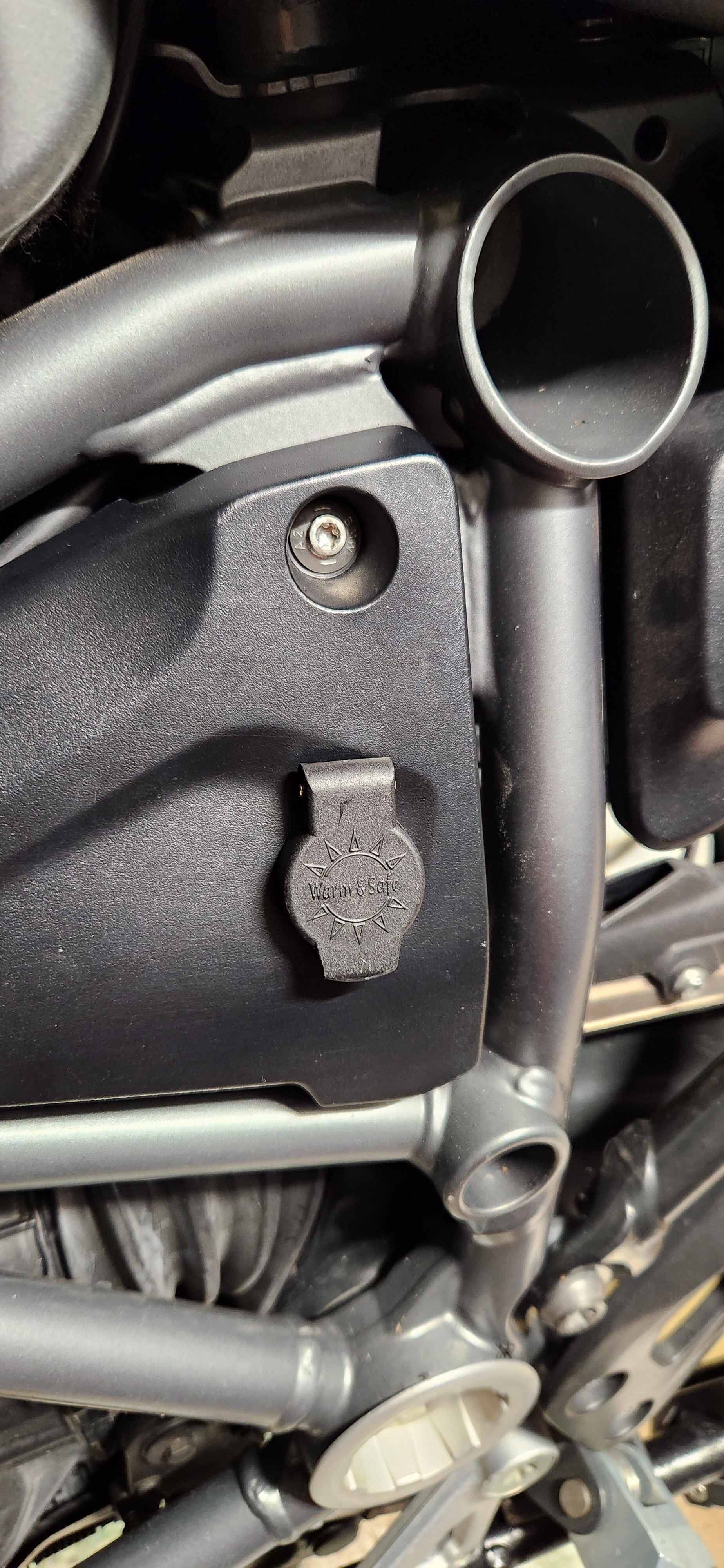Powerlet sockets: keep, or replace? - Bike Related Things - BMWSportTouring