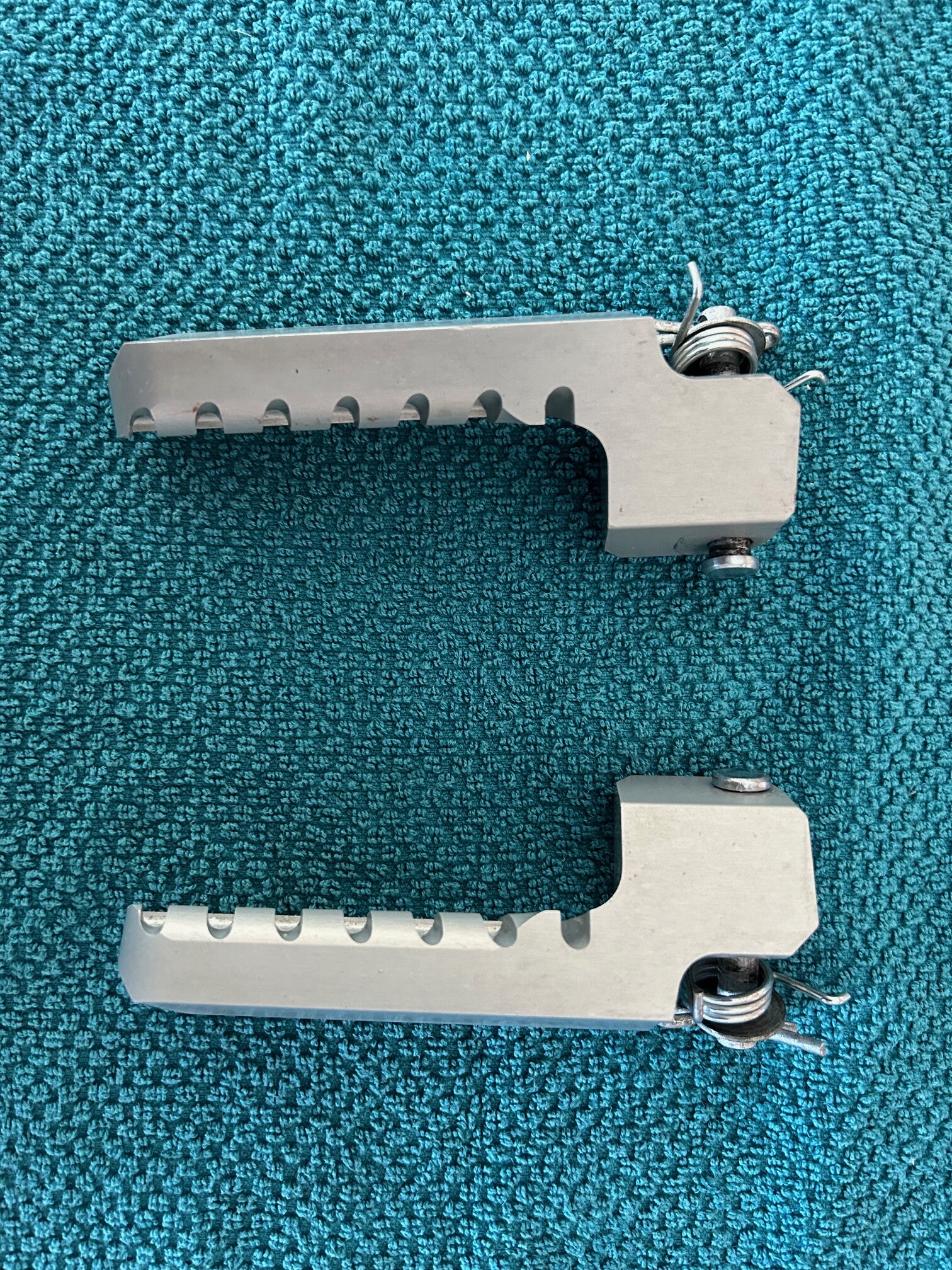 SOLD Knight Design Lowered Foot Pegs for R1200RTW - Parts and ...