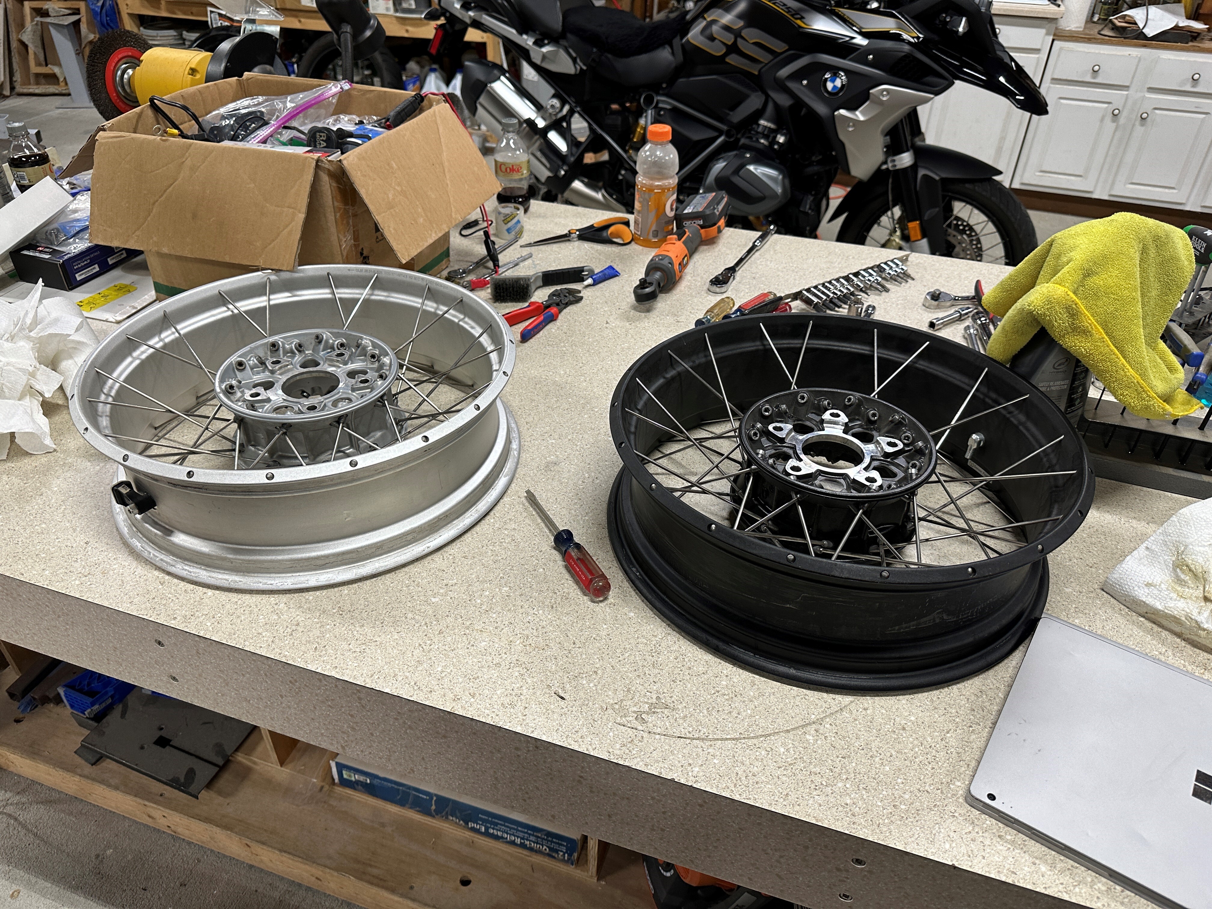 Cleaning black rims - wire wheels - Gelande Strasse - BMWSportTouring