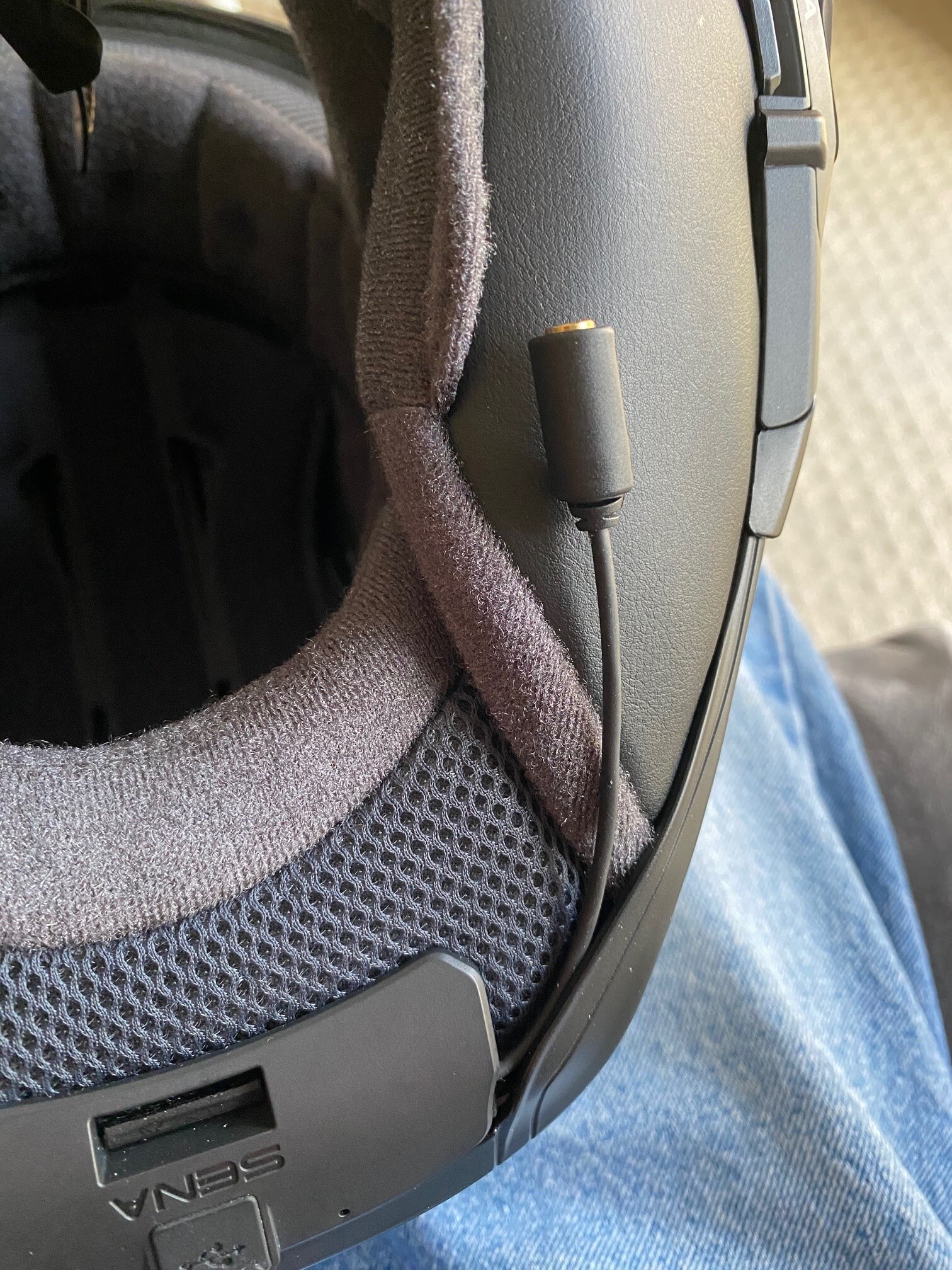 Bluetooth ear plugs? - ShiftCam - BMWSportTouring