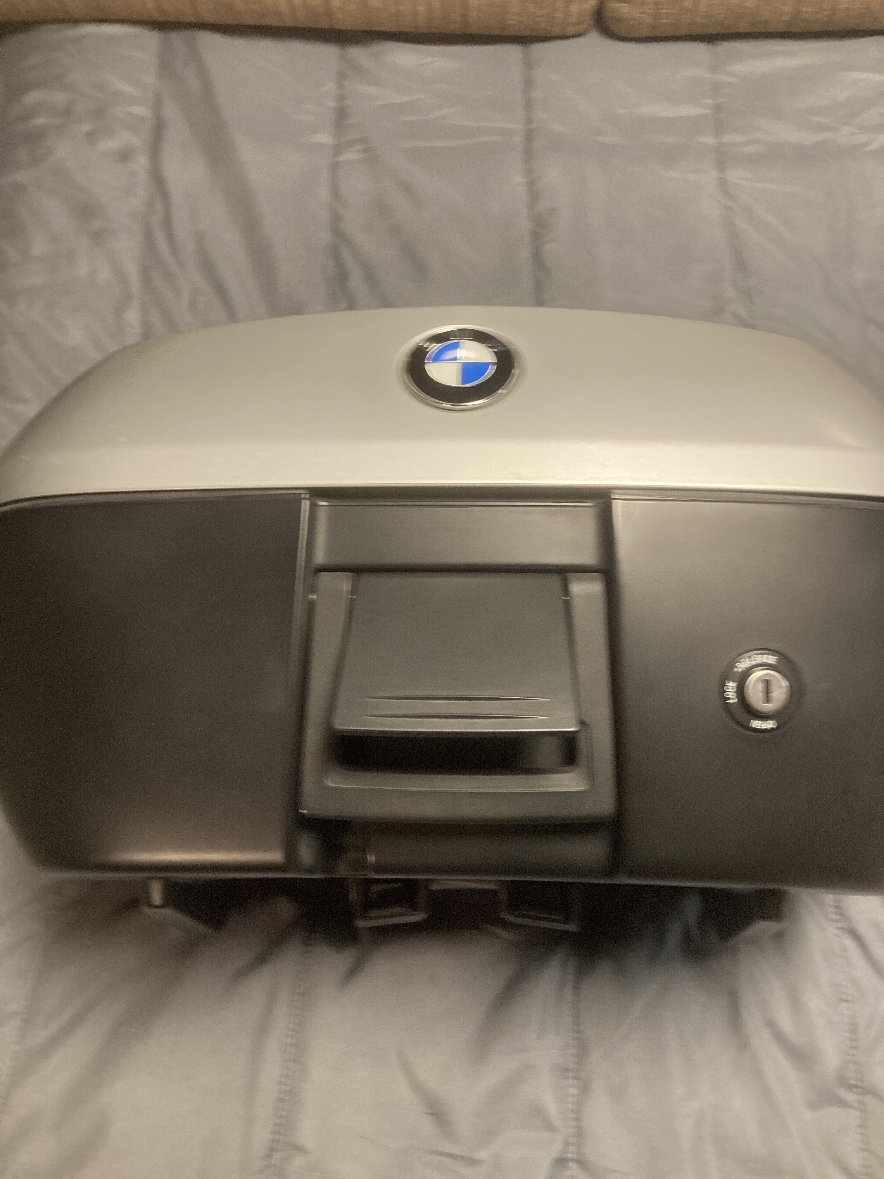 FS. 49L BMW top box for Rt - Parts and Accessories - BMWSportTouring