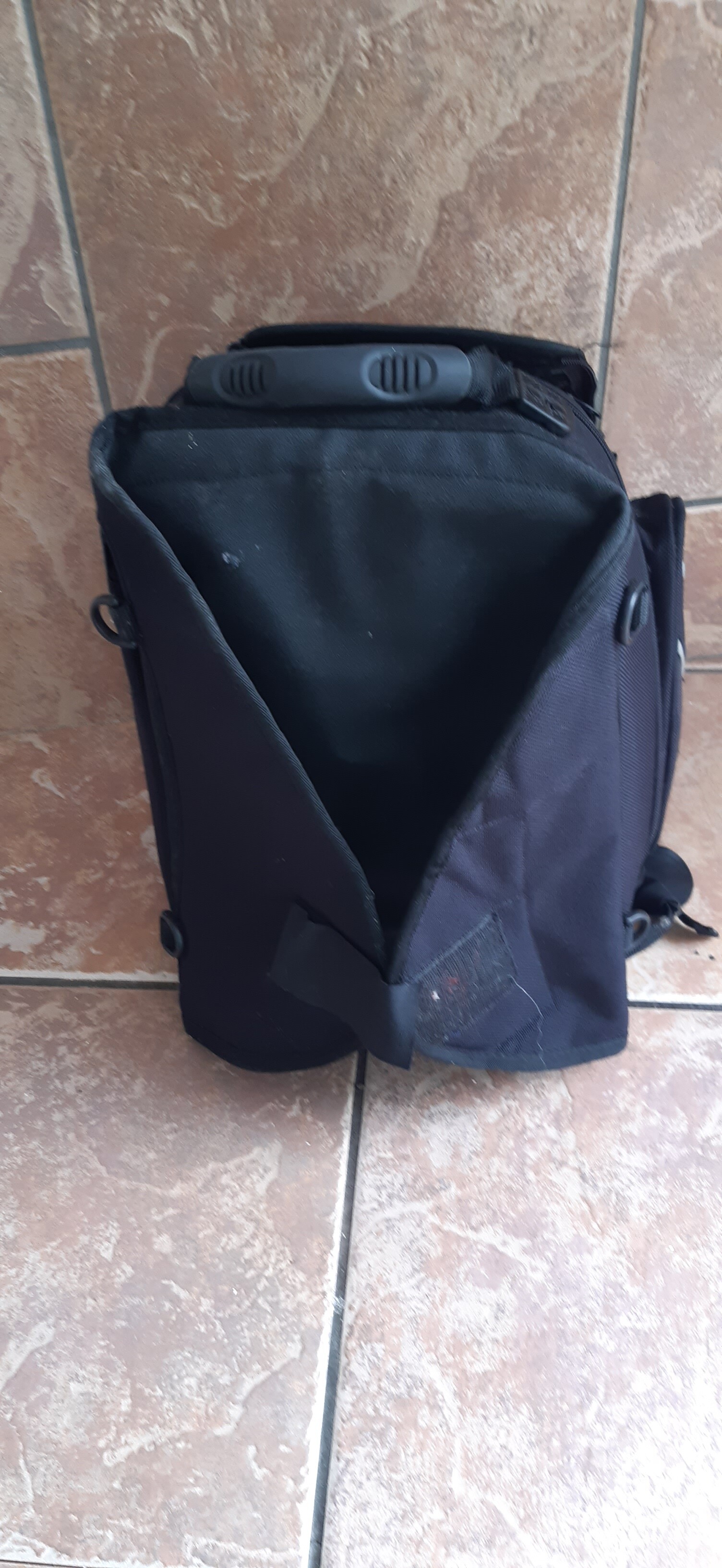 Kappa K Racer tank bag and lowered heated seat for sale (UK) - Parts ...