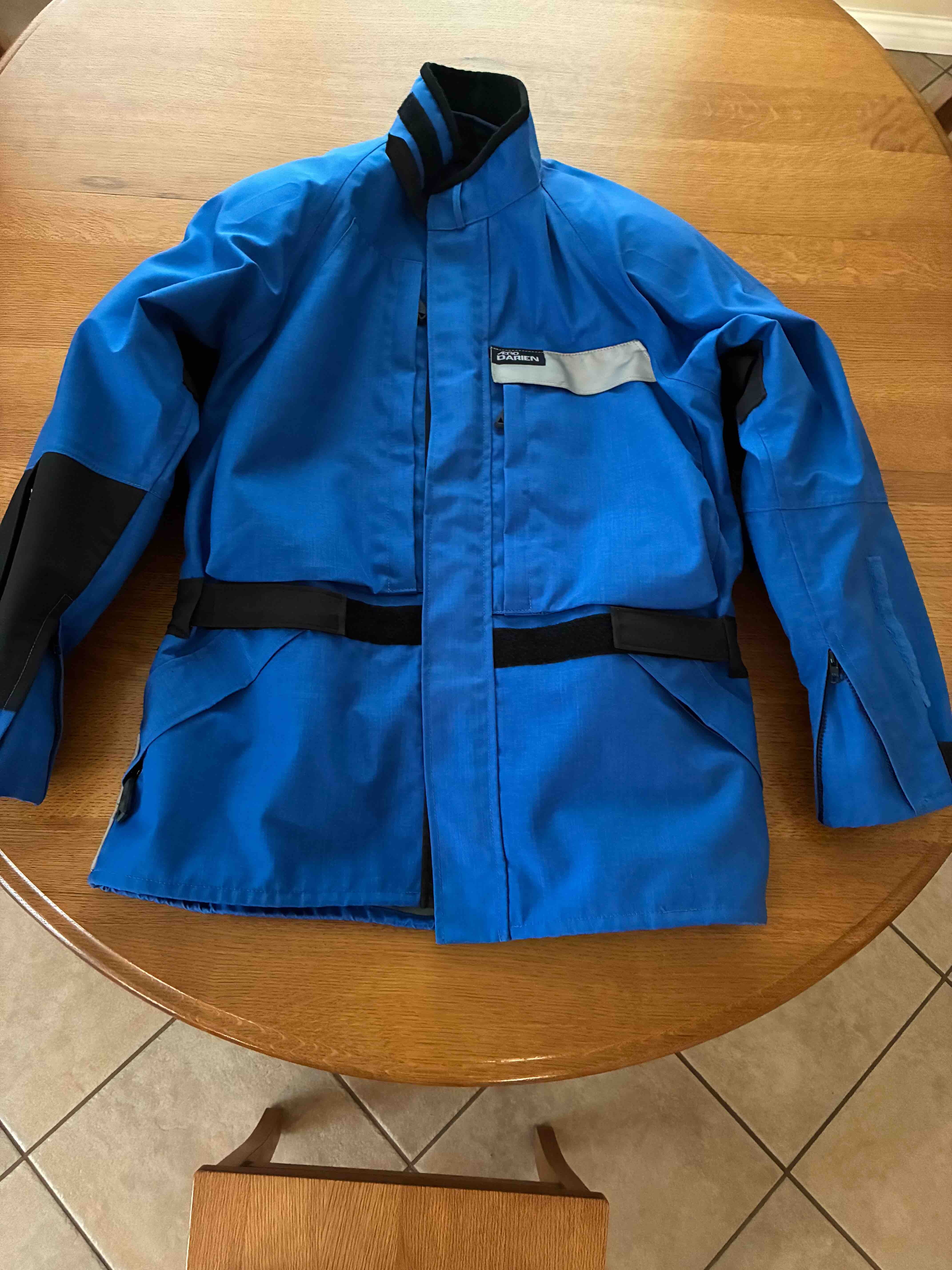 SOLD - FS-AeroStich Darien Jacket with zip in liner, elbow, shoulder ...
