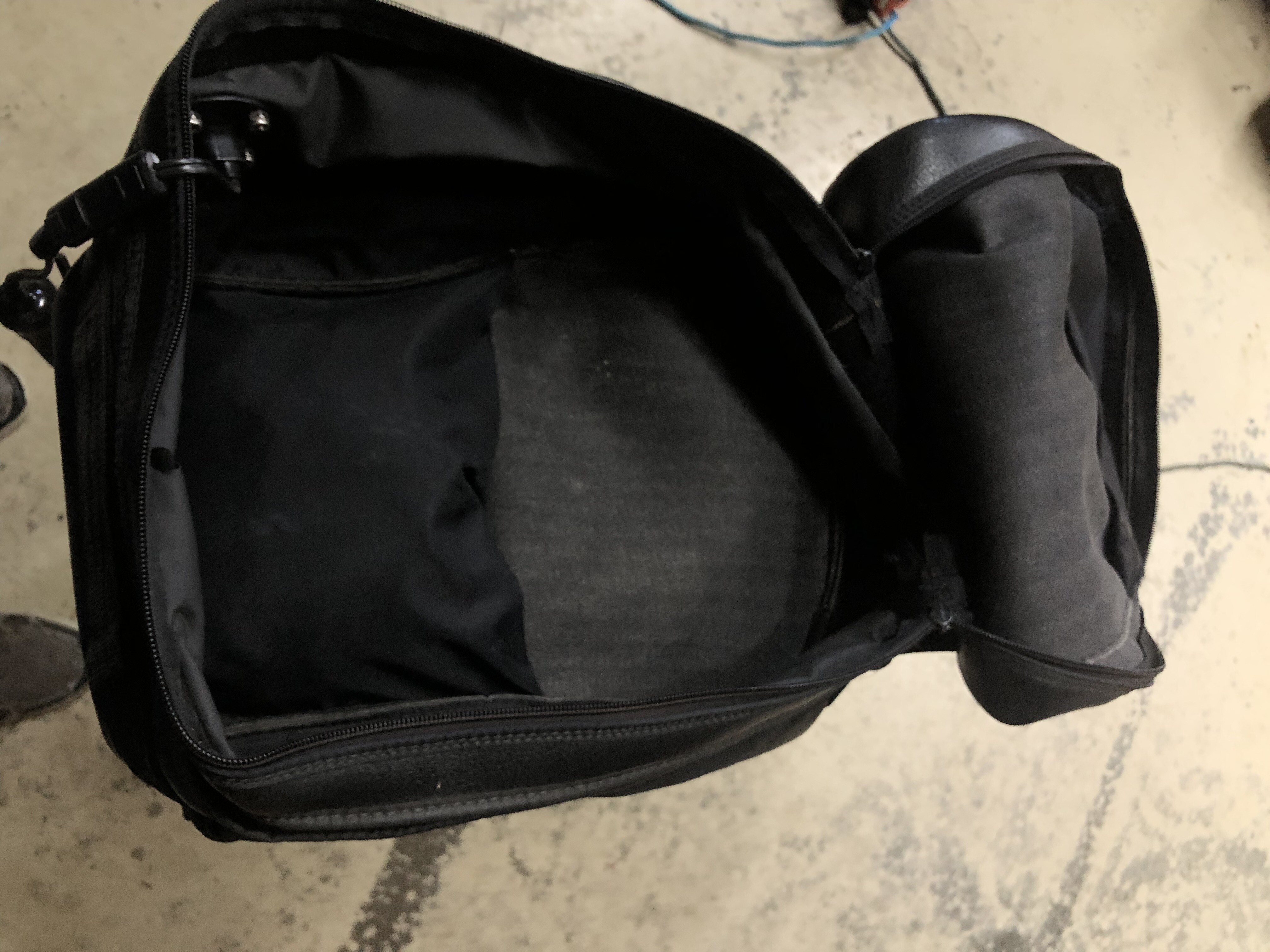 SOLD - R1100S Bagster Tank Bag and Tank Cover - Parts and Accessories ...